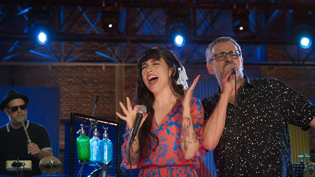 MTV Unplugged : Los Auténticos Decadentes ft Mon Laferte lanzan “Amor ... MTV Unplugged : Los Auténticos Decadentes ft Mon Laferte lanzan “Amor ...